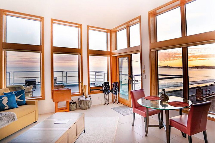 Entire Oceanfront Private Estate | Multi-level Retreat With Rooftop - Half Moon Bay, CA