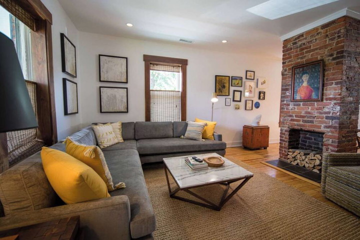 Historic 3br In Downtown Charlottesville - Perfect For Traveling Professionals! - Charlottesville, VA
