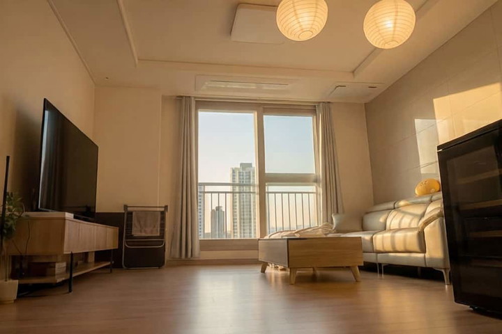 Songdo Home20 | 2br 60m2 | 2min To Hyundai Outlet Triple St. | Free Parking - Incheon