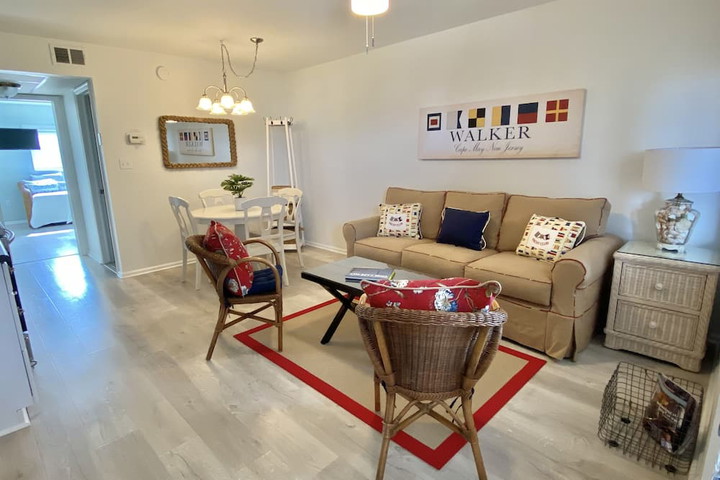 Condo Cape Roc Avec Vue Sur L'océan Et Piscine Chauffée à 1/2 Pâté De Maisons De La Plage - Cape May, NJ