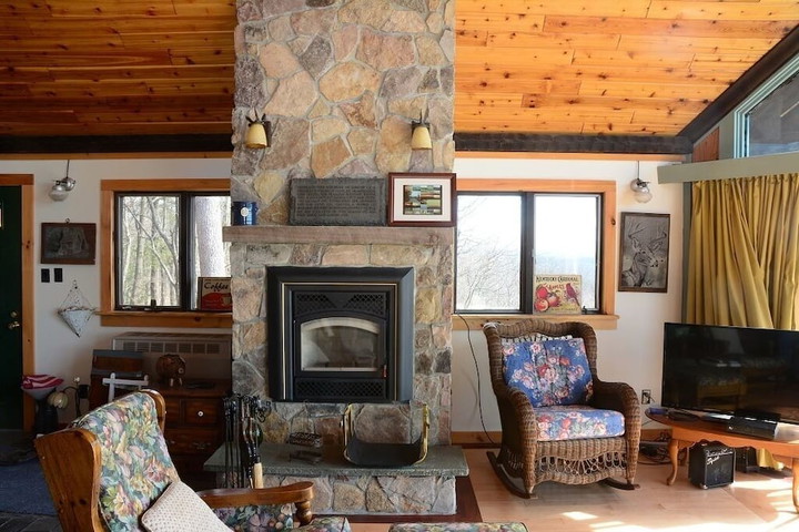 Top Of The World Compound - Million Dollar Views - Off The Grid, Self Sufficient - Greenwich, NY