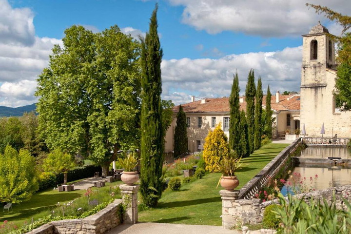 Typical Provencal Villa, Pool, Luxurious Amenities - Valensole
