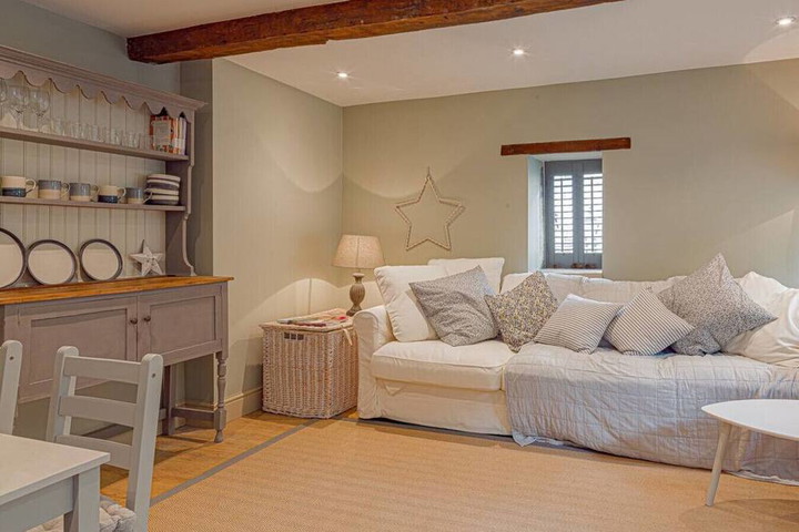 Mill House Cottage - Cosy Stay On The Cotswold Way - Stroud