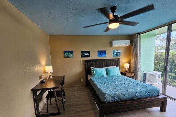 Walk To Beach  Garden Balcony + Workspace - Hilo, HI