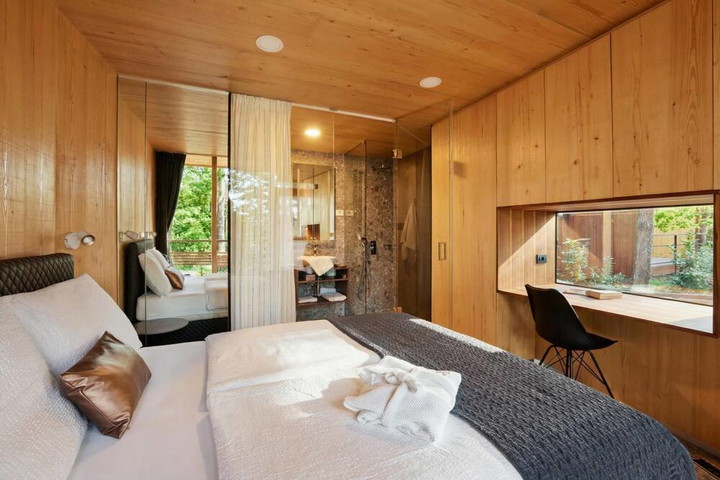 Theodosius Glamping Standard & Hot Tub, Vipava, Slovenia - Slovénie