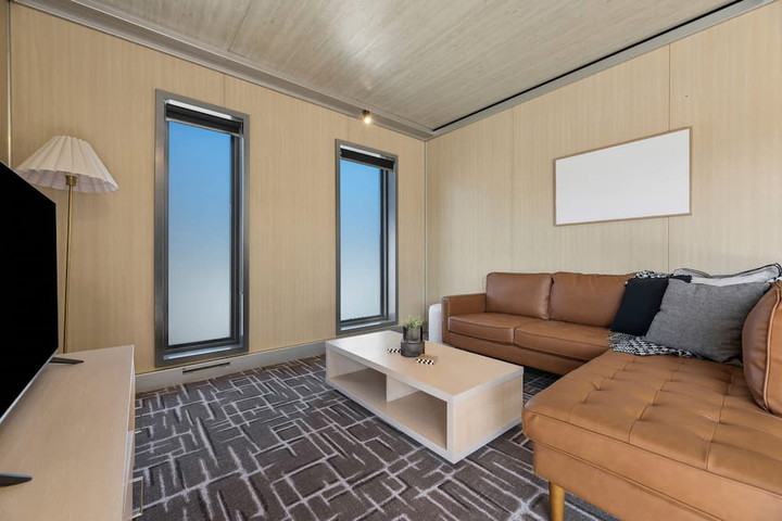 Spacious 2br, 2bth Unit, Kangaroo Flat - Bendigo
