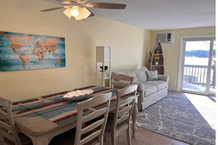 4-season Lake Winni Townhome + Dock, Pool, Hiking + Slopes + Sleeps 7 - Gilford, NH