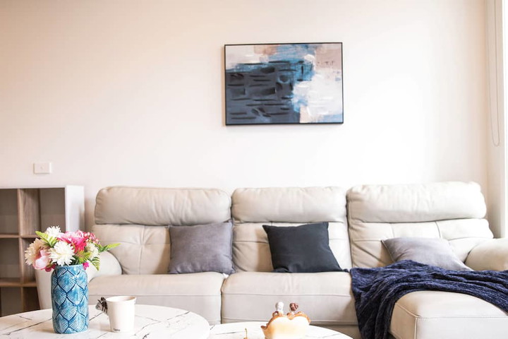 Stunning New Built 3-story House Near Seaford Beach - Frankston