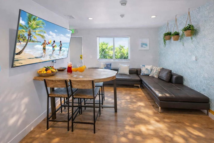 Family Retreat With 11br 26 Beds - San Diego, CA