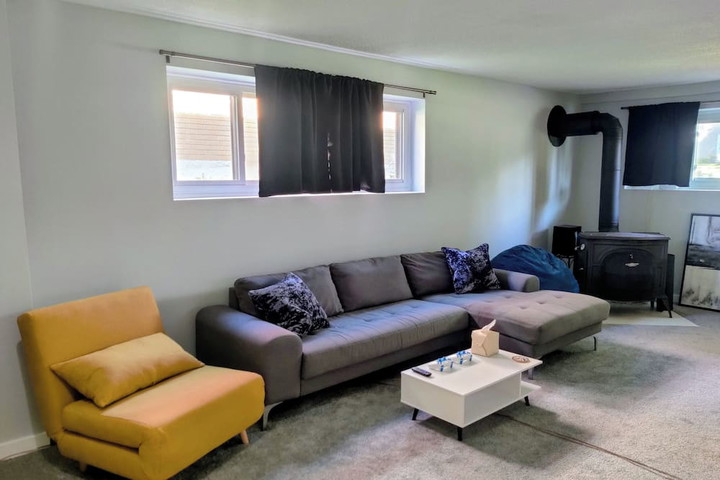 Lombard Retreat - Modern Lux 4br & 1.5b Home - Near Hwy, Shops & Restaurants - Wheaton, IL