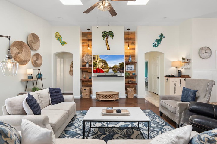 Chandler Oasis Pool, Golf Views & Fire Pit - ギルバート, AZ