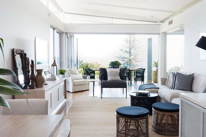 The Waterview, 2 76 Magnus St -  Complete Style, Comfort, Luxury And Spectacular Waterviews - Port Stephens