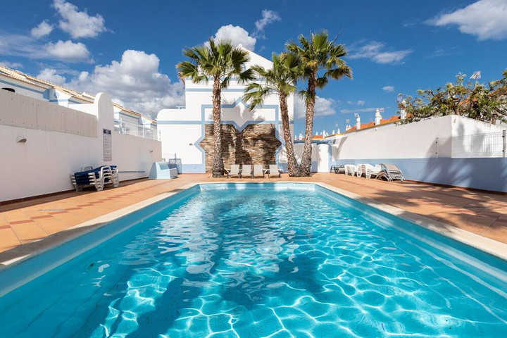 4 Bedroom Villa In Condominium With Swimming Pool By Algarvemanta (9v4) - Portugal
