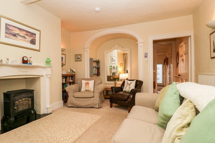 Raphael's Cottage, Family Friendly, With A Garden In Keswick - Keswick