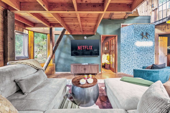 Dog-friendly Year-round Creekside Cabin Hot Tub 5.8 Acres - Boulder, CO
