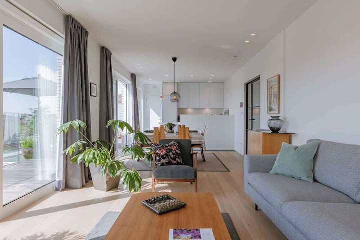 2br Retreat By Ghent's Heart W/ Terrace - Ghent