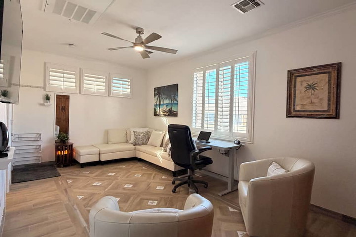 Private Dog-friendly Classy Casita At Downtown & Parks - Chandler, AZ