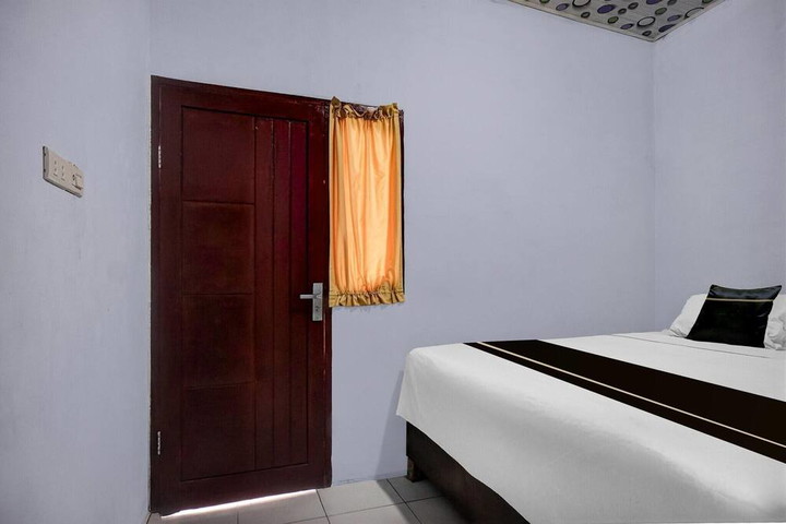 Comfortable Standard Dbl Near Ring Road City Walks - Medan