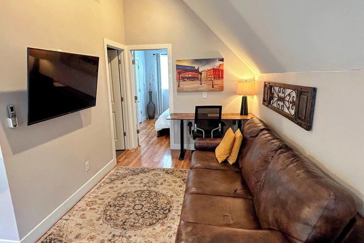 Walkable Rino - Downtown - Modern Comfortable - Perfect Visit Or Remote Work - Denver, CO