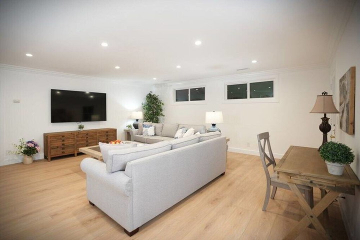Breezy Pool/jac Home: 2 Ensuites & Game Room - Chino Hills
