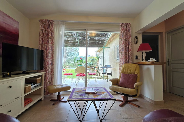 Maisonnette Avec Jardin à La Campagne - Grignan
