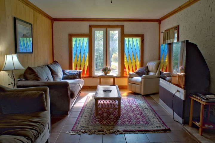 Tranquility On Lake Seymour, Trent Hills. Seymour Point A Year Round Property. - Campbellford
