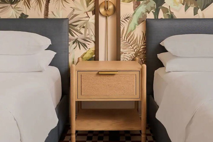 2 Queen Room | 6 Mins From Santa Monica Pier & Local Attractions - Santa Monica, CA