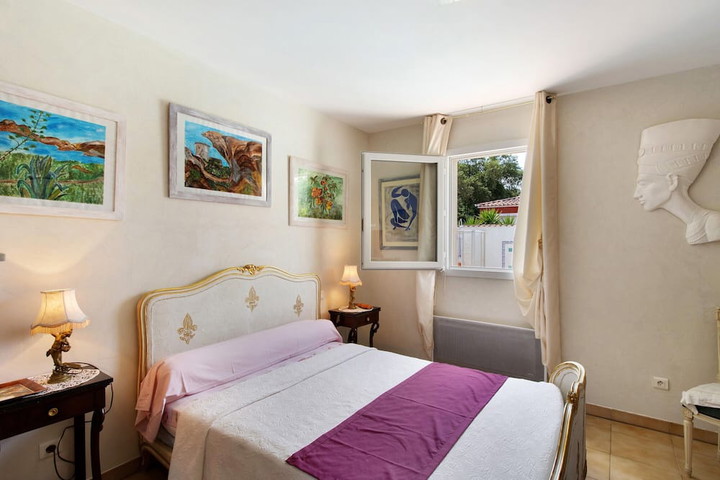 Chambres De La Mer Et Baldaquin : Vue Sur La Montagne, Terrasse Et Jardin Partagés - Ajaccio