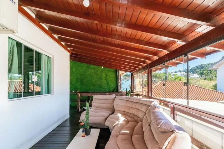 Casa Em Garopaba Com Churrasqueira E Hidro - Garopaba