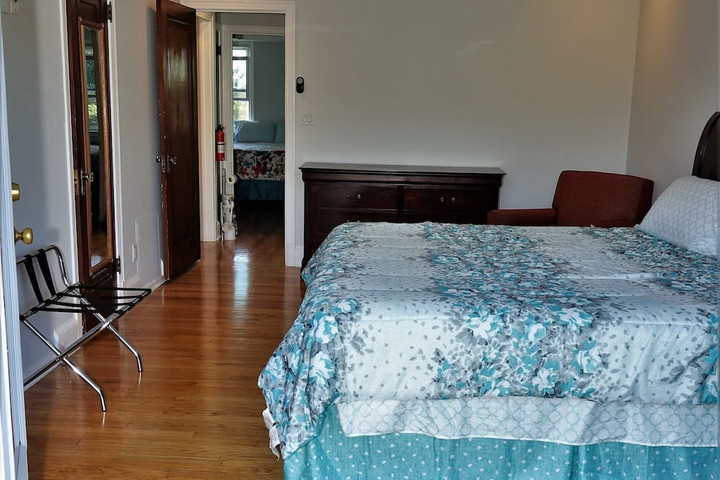 Wunderschönes, Sonnendurchflutetes Zuhause Im Herzen Einer Der Heißesten Gegenden Von Dc - Washington, D.C., DC