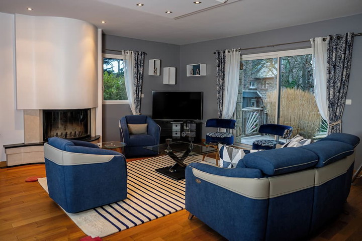 Prachtige Villa Met Uitzicht Op Zee Aan De Granietkust Van Rooe - Perros-Guirec