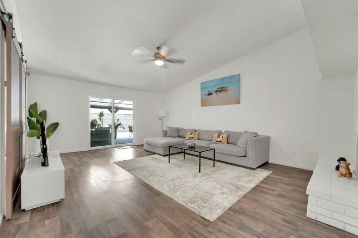Spacious Entire Home 4br  7 Beds Sleeps 12+  Near Dallas, Plano, Richardson - Garland, TX