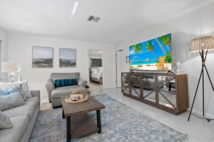 8 Min To Atlantic Ave And Beach W/ Heated Salt Pool - Boynton Beach, FL