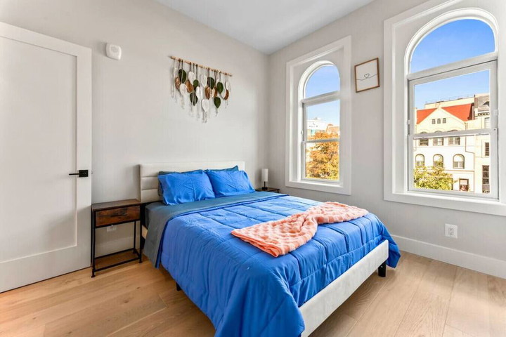 Gallery Flat By Dupont Circle Large Patio & Grill - Bethesda, MD
