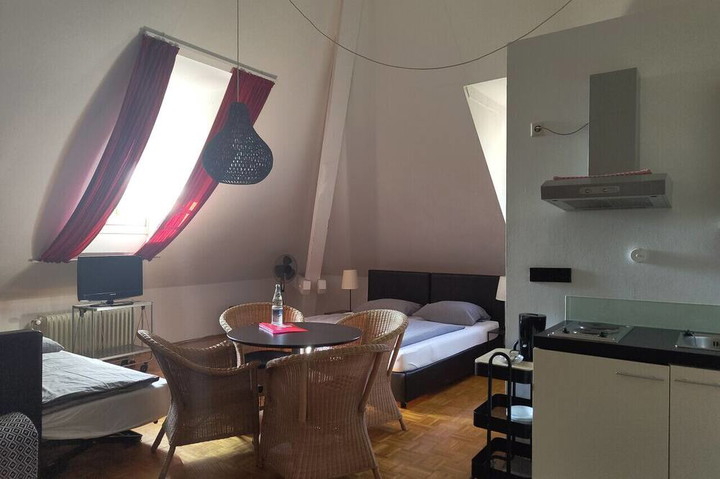Spacious Loft Apartment For 4 - Konstanz