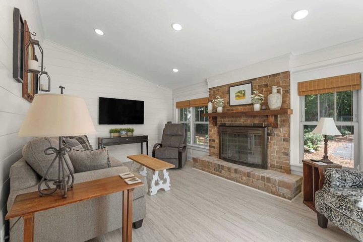 White Pine Cottage - Close To The Blue Mile! - Statesboro, GA