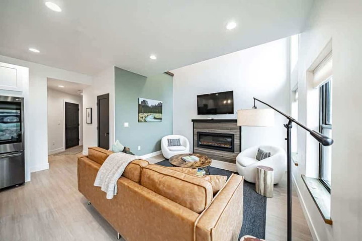 Basecamp Stays: Unique Home W/ A/c, Patio, Garage - Driggs, ID