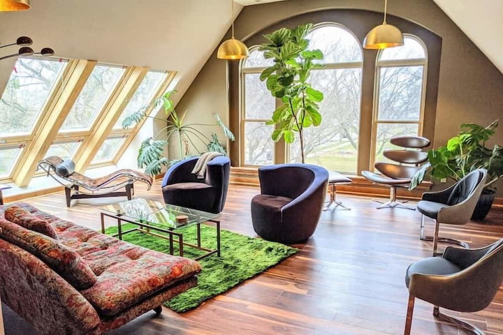 Gorgeous Bayview 2story Loft W/upper Deck/firebowl - Oak Creek, WI