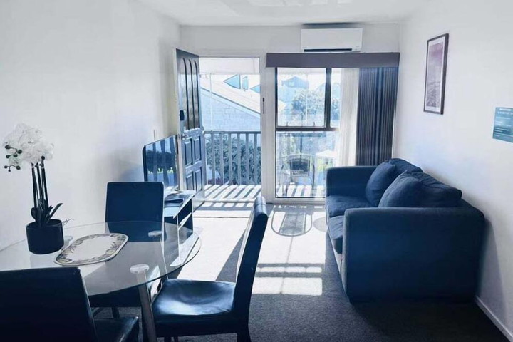 Merivale Court One Bedroom Apartment-unit 8 - New Zealand