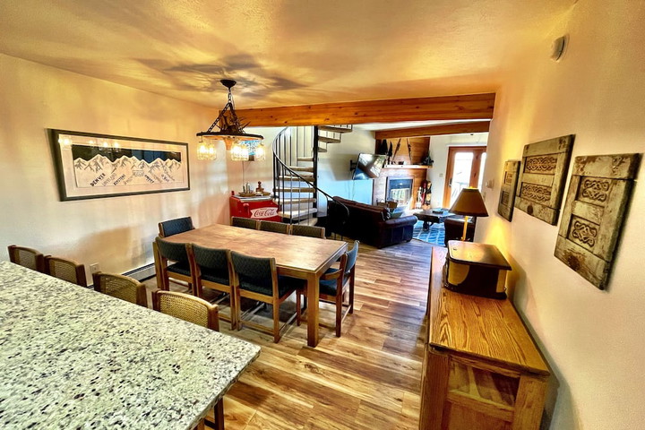 *Escape To The Mountains* Make Memories With Your Friends & Family At Snowscape - Silverthorne, CO