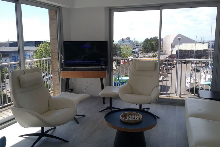 Appartement Lumineux Avec Vue Panoramique Sur Port, Mer Et Centre Historique - Granville