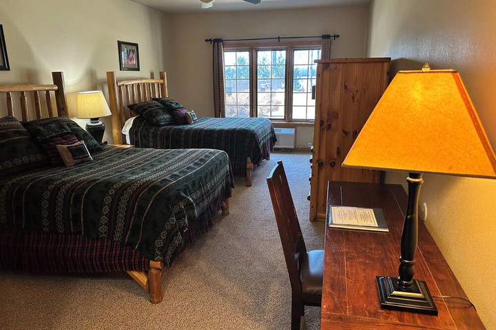 Studio 113 By Eagle Waters Resort - Eagle River, WI