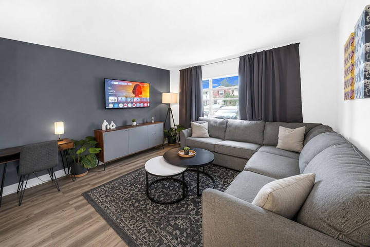 Ground Floor - Water View - Palm Wave Says - Coconut Creek, FL