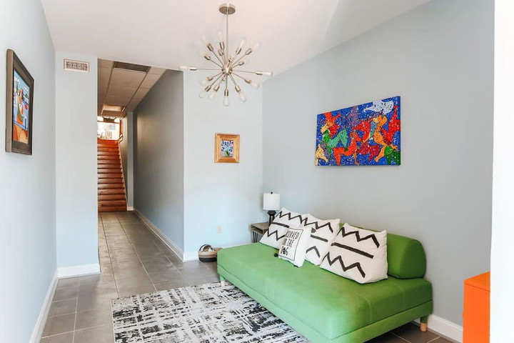 North Central Loft: Sauna + Walk Downtown - Staunton, VA