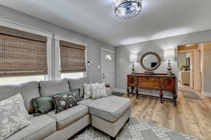 A Southern Retreat / Cozy Getaway In The Heart Of Atlanta Sleeps 4 - Atlanta, GA