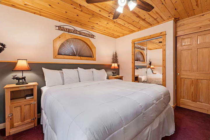 Fall River Hideaway  Private Hot Tub - Estes Park, CO