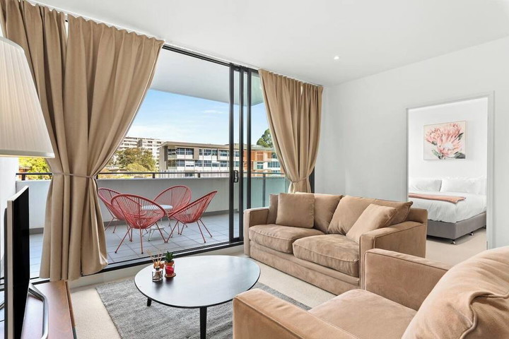 Saunders Sunbeam Live The Macquarie Lifestyle - North Shore