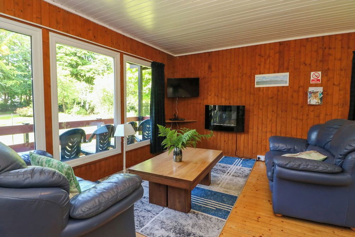 Lodge 1 "Ash", Pet Friendly, With A Garden In Lamlash, Isle Of Arran - Brodick