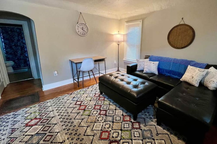 Roomy Single Bedroom With A Huge Back Yard - Billings, MT