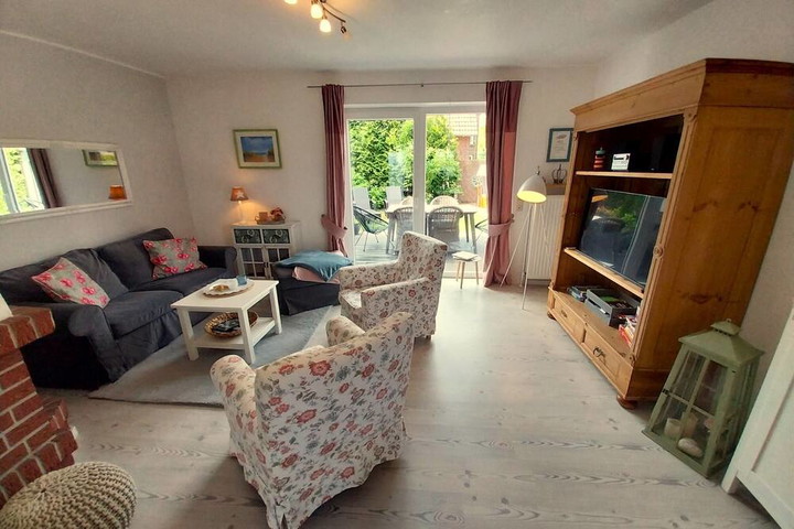 Child-friendly Vacation Home Near The Dike With A Fenced-in Yard - Greetsiel